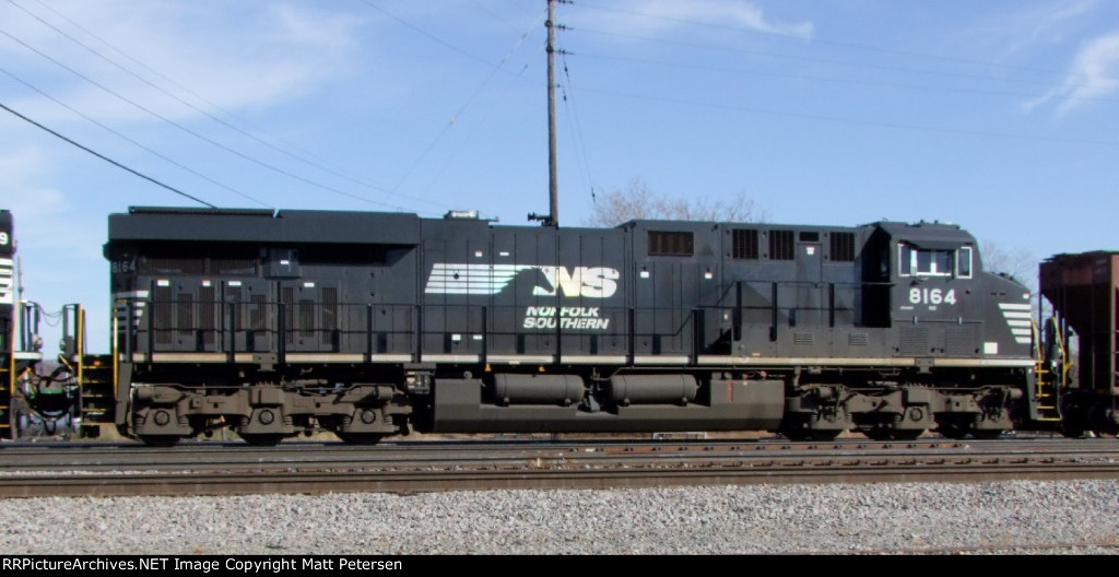 NS 8164